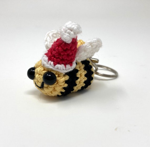 Handmade Crochet Santa Bee Christmas Keyring or Car Charm 100% - Etsy