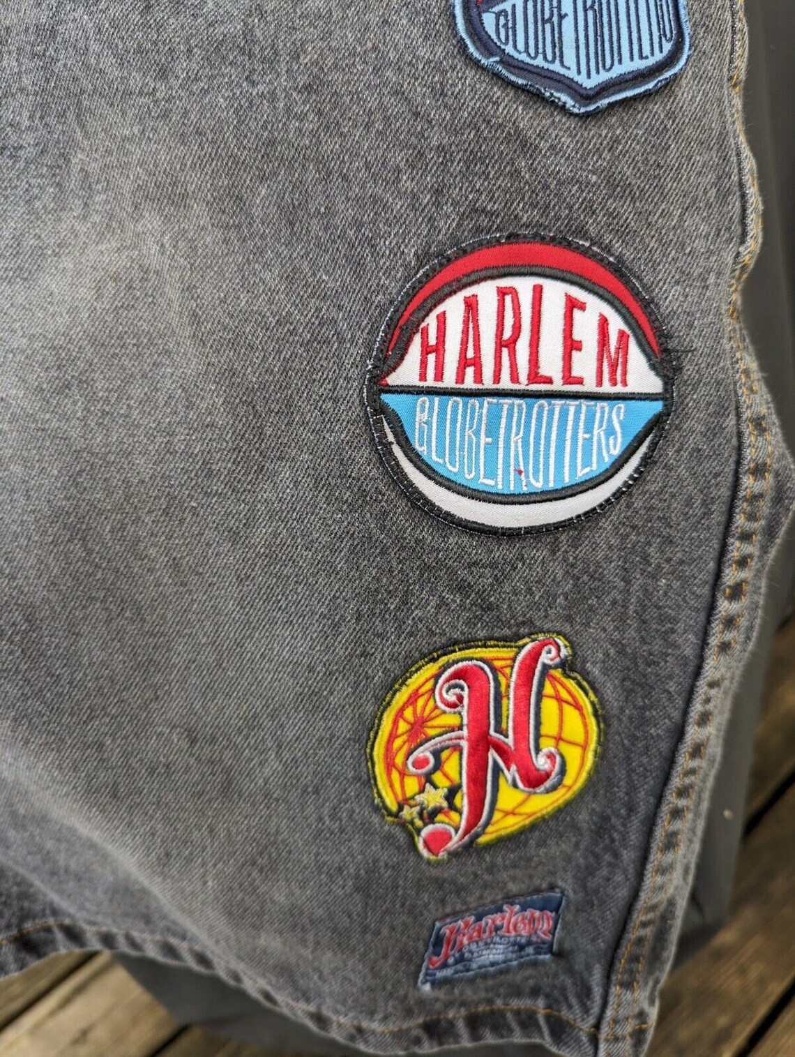 Fubu Platinum Denim Shorts Harlem Globetrotters Mens 36 Embroidered and ...