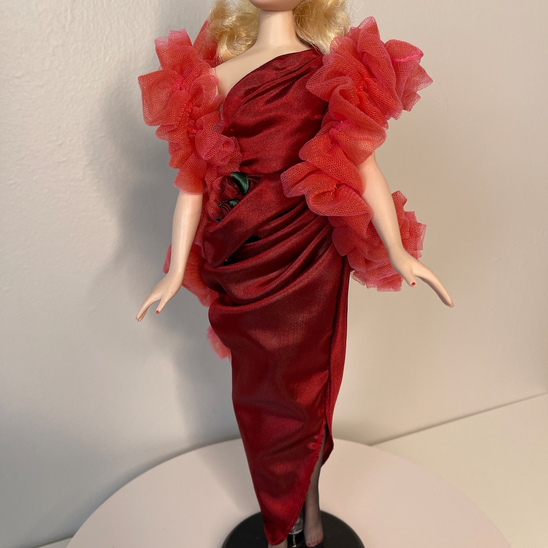 1995 Gene Red Venus Gene Doll Clothes Red Dress Gene Red Venus 40s Doll ...