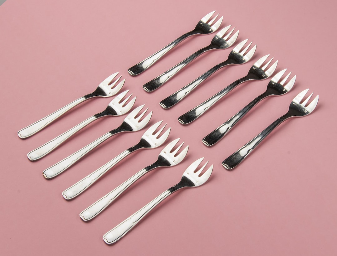 Set of 12 Silver Plated Cake Forks - Etsy