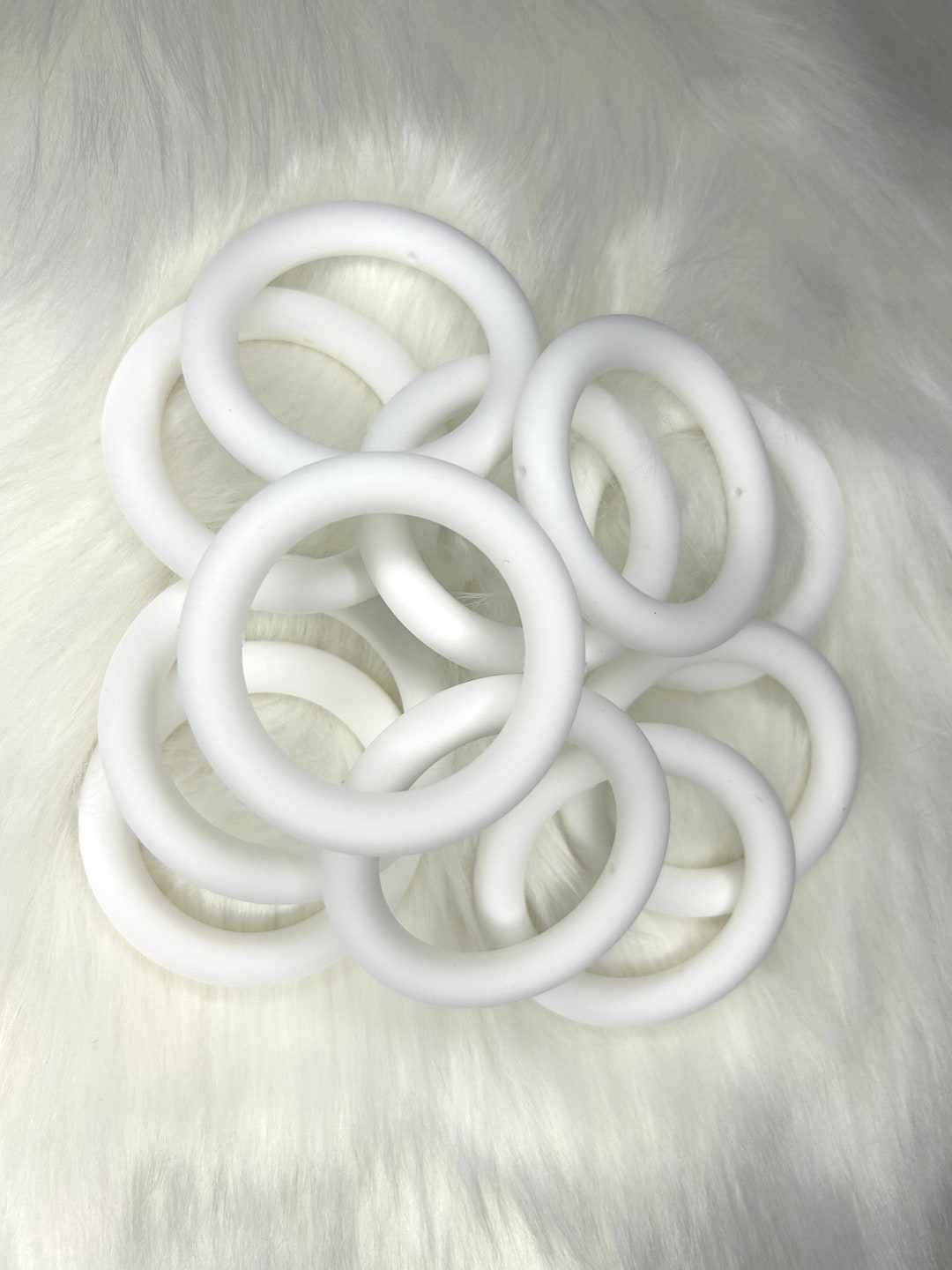 White 65mm Silicone Ring, Beadable O Rings, Round Silicone Loop With 2 ...