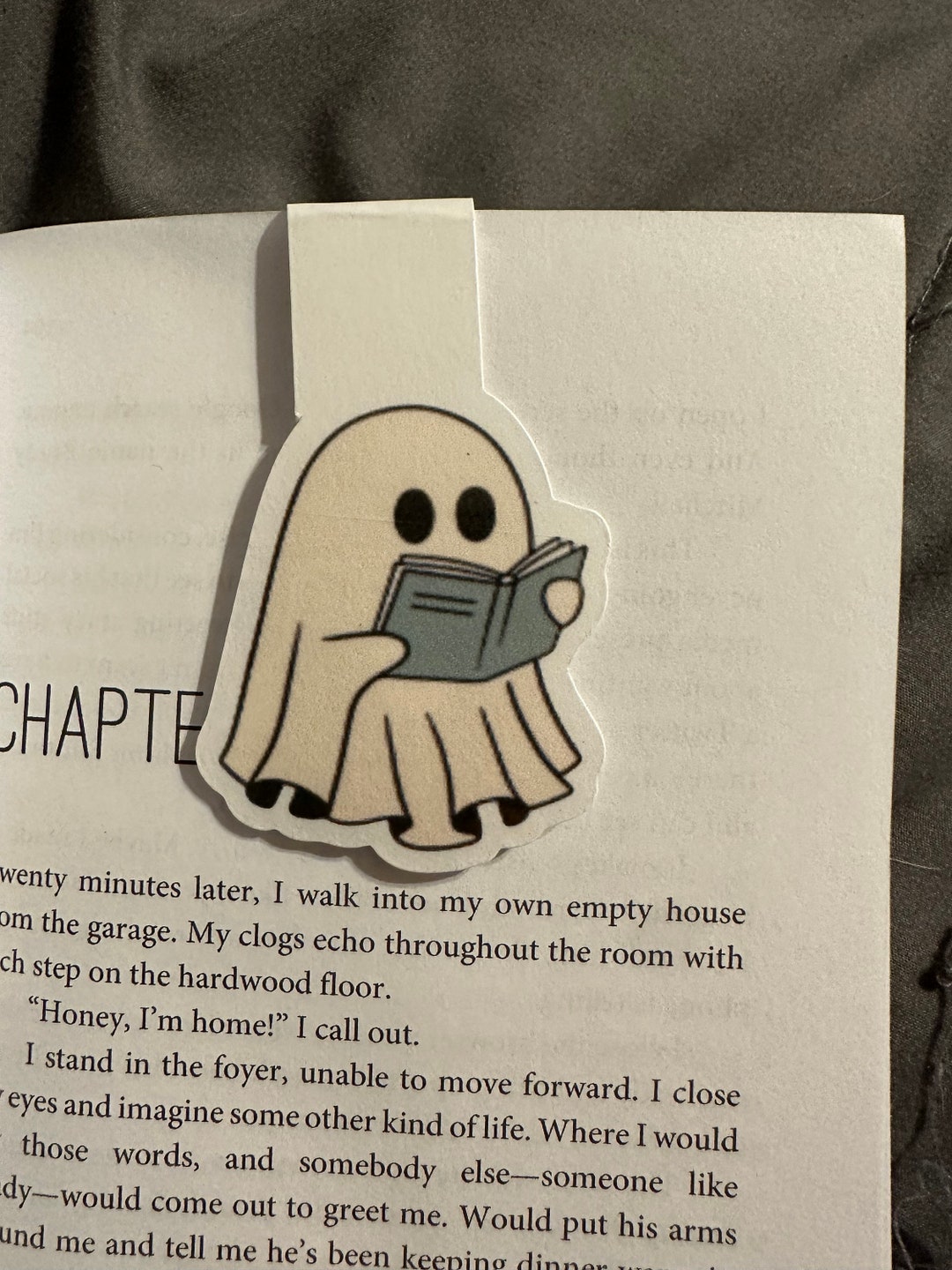 Magnetic Bookmark Ghost Reading a Book - Etsy