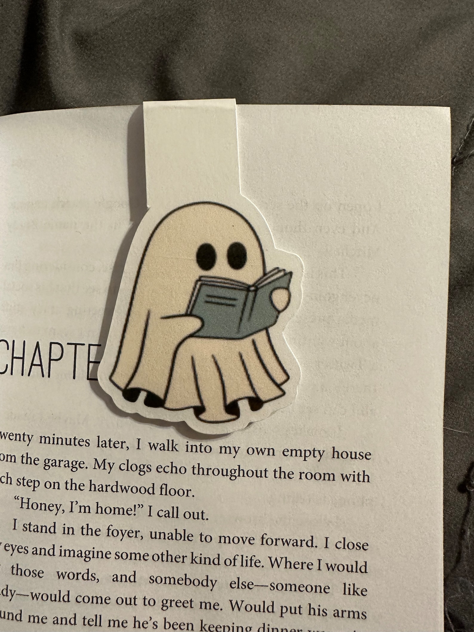 Magnetic Bookmark Ghost Reading a Book - Etsy