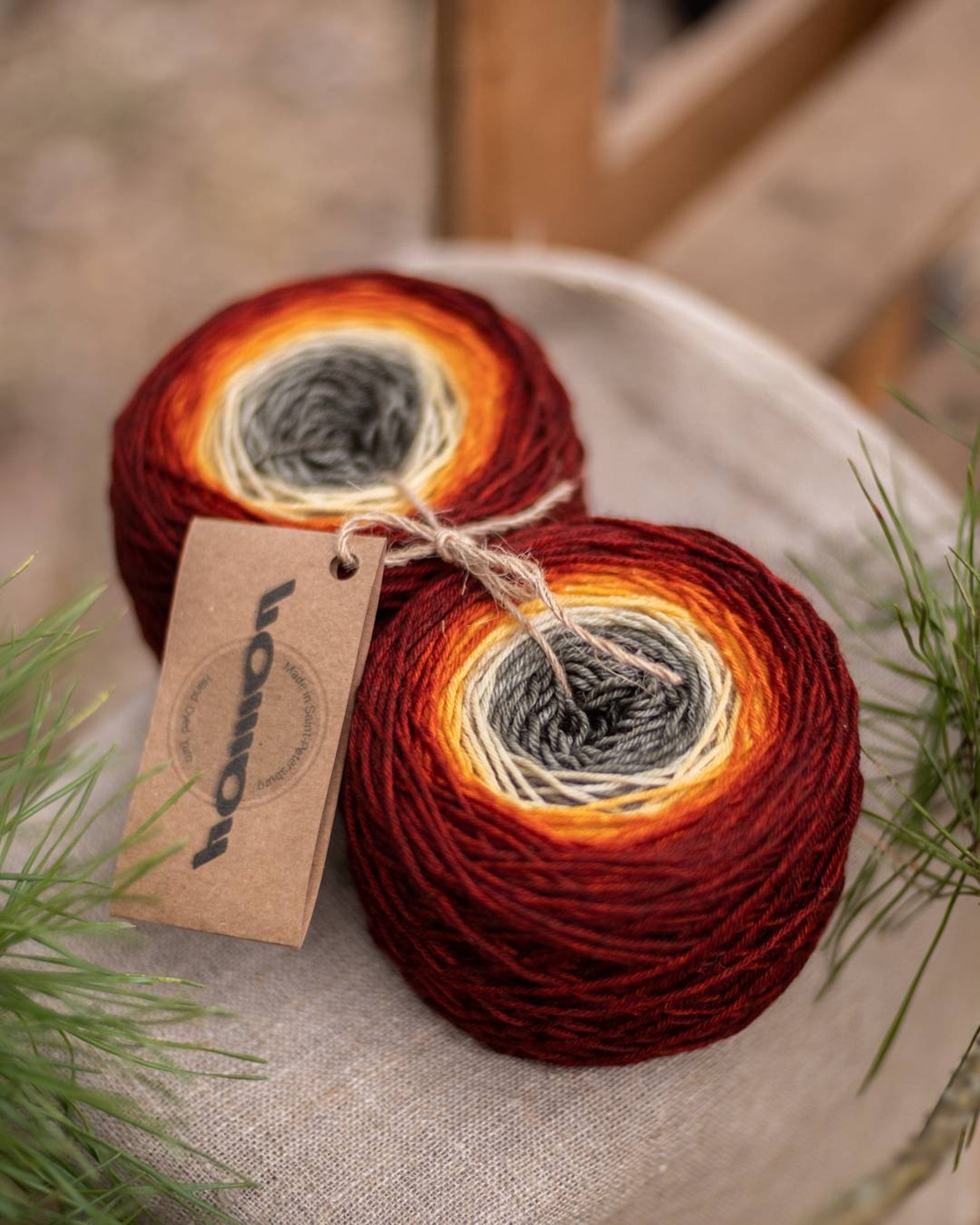 Hand dyed gradient yarn Ombre Yarn ombre effect yarn cake | Etsy