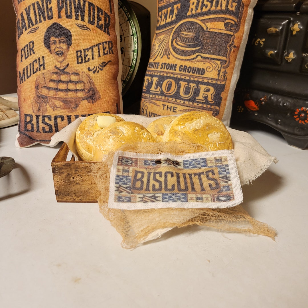 Faux Biscuits Set: Primitive Farmhouse Decor With Wooden Display - Etsy