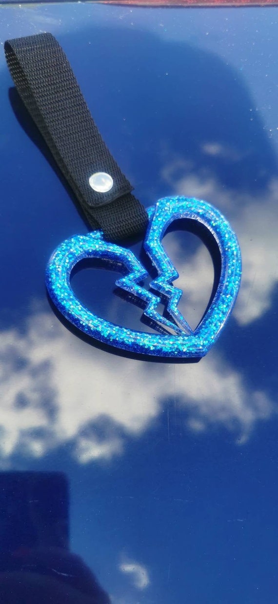 tsurikawa heart Broken heart shaped tsurikawa JDM tsurikawa tsurikawa ...