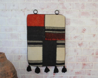 Vintage Kilim Wall Hanging, Ethnic Wall Rug, Bohemian Tapestry / W 334 ...