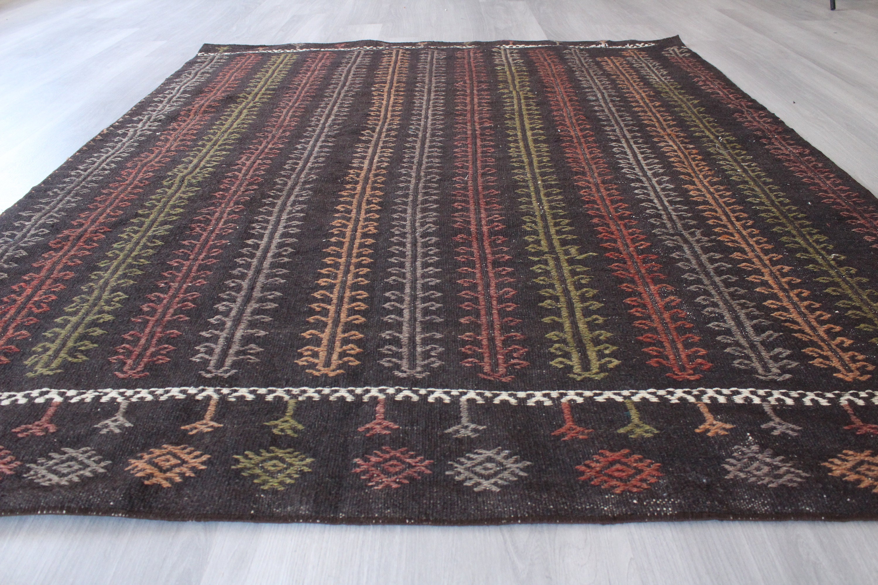 Black Kilim Rug, Ethnic Black Kilim, Bohemian Kilim Rug, Vintage Goat ...