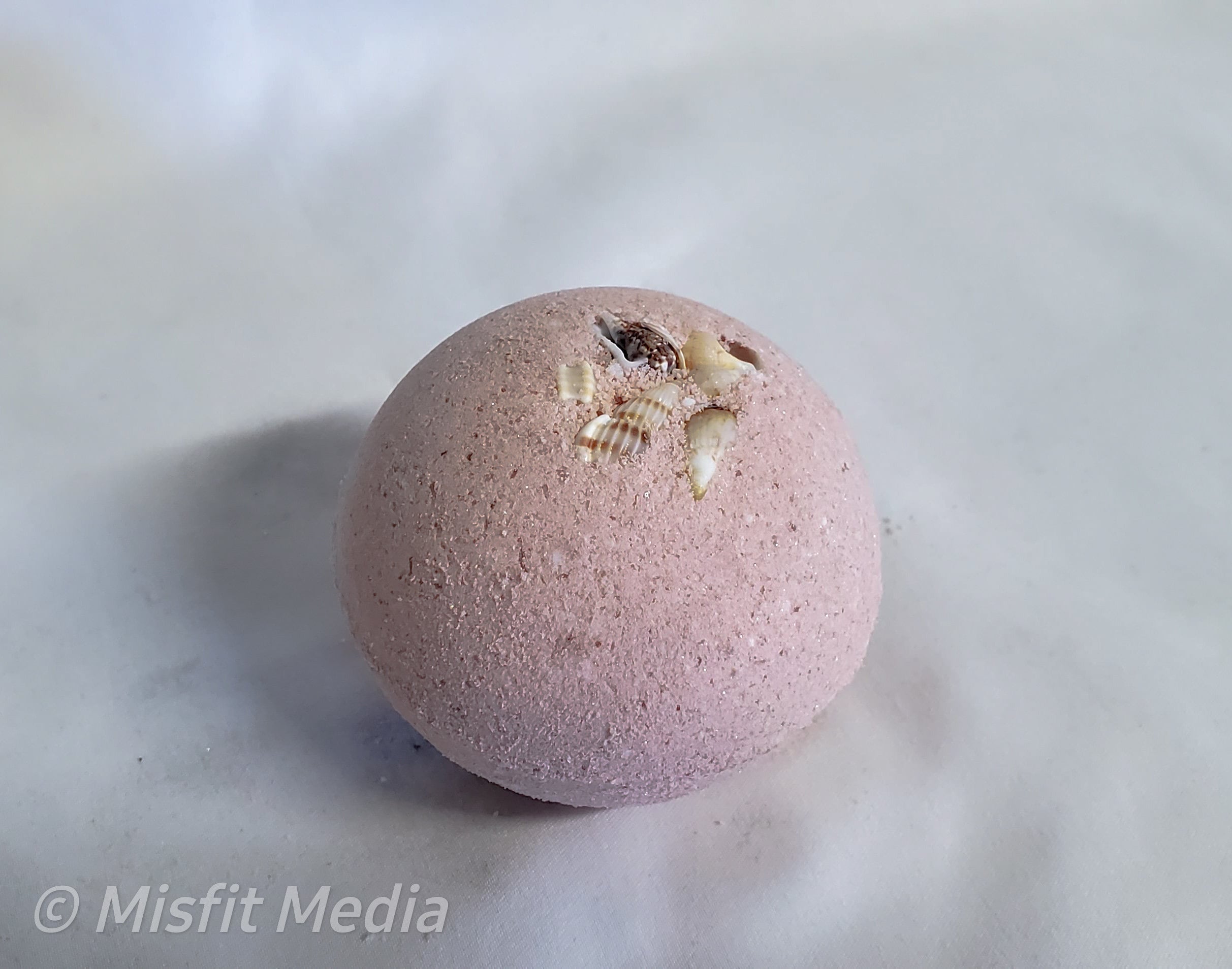 Organic Seaside Beach Bath Bomb | Seashell Bath Bomb | Beach Bath Bomb ...