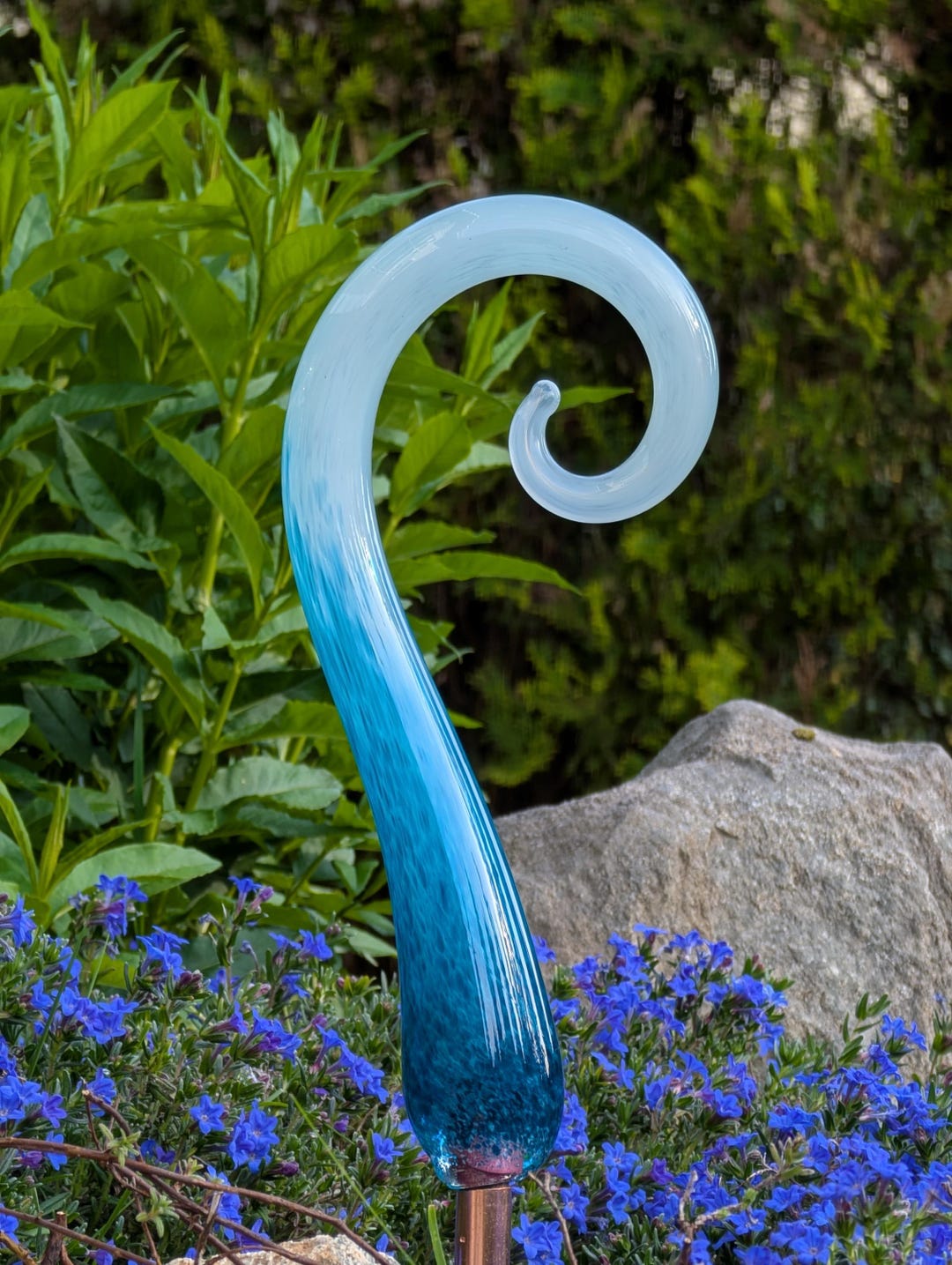 MALA #1467 Celadon/aqua 2 Tone Fiddle Stick Curly Glass Garden Yard Art ...