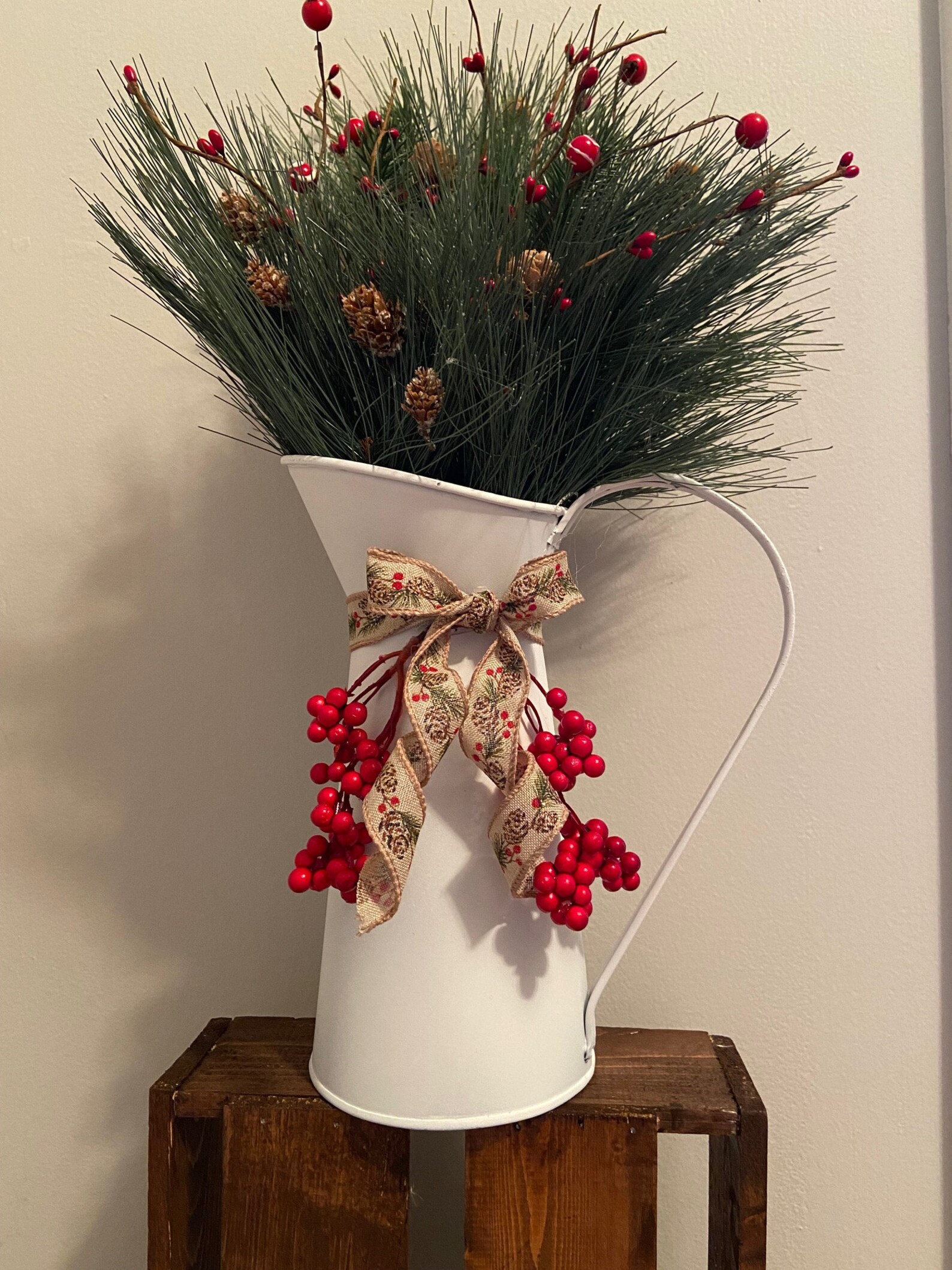 Farmhouse Christmas Pitcher Centerpiece: Pine, Pinecones & Berries - Etsy