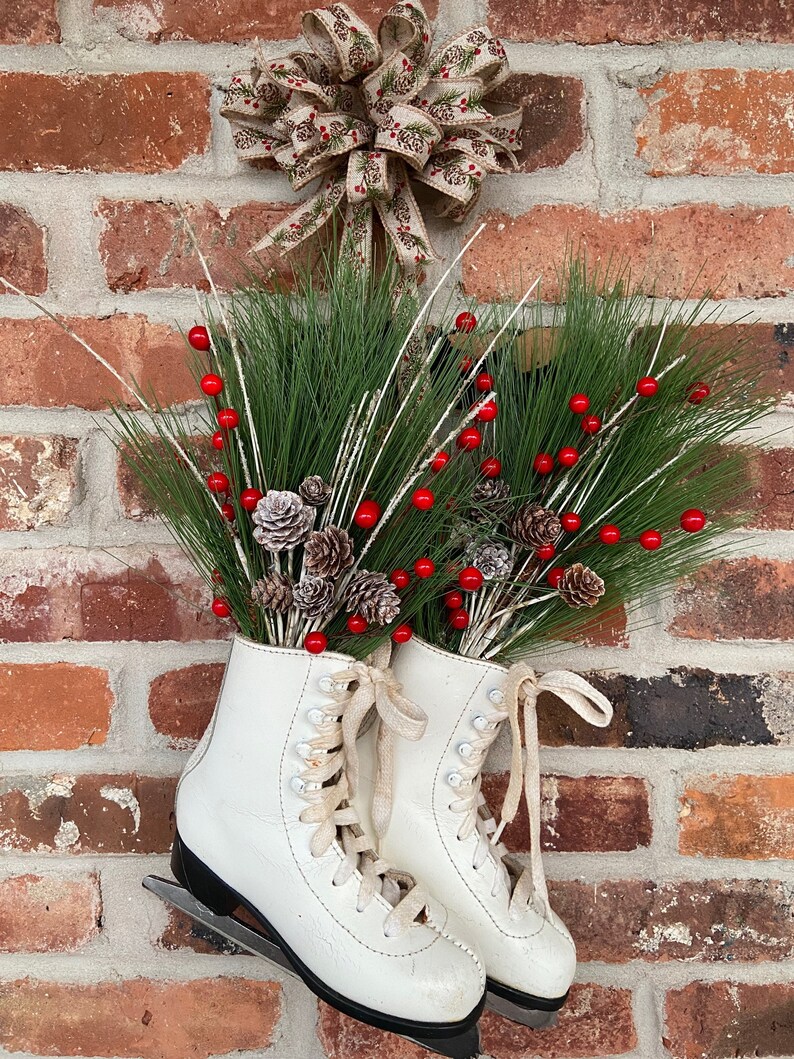 Ice Skate Door Hanger Figure Skate Wall Hanger White Skate - Etsy