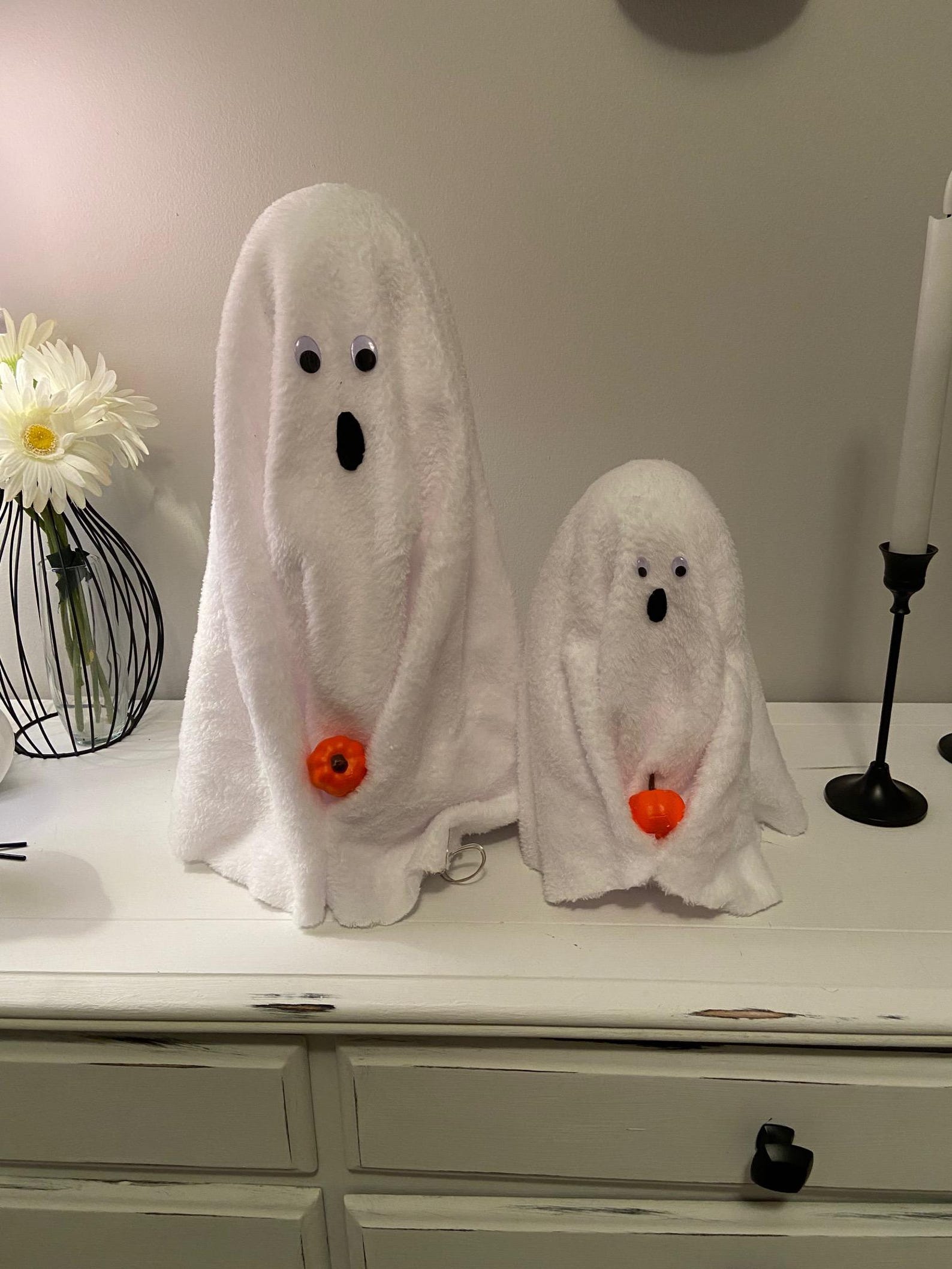 Lighted Sherpa Ghost: Handmade Halloween Tabletop Decor - Etsy