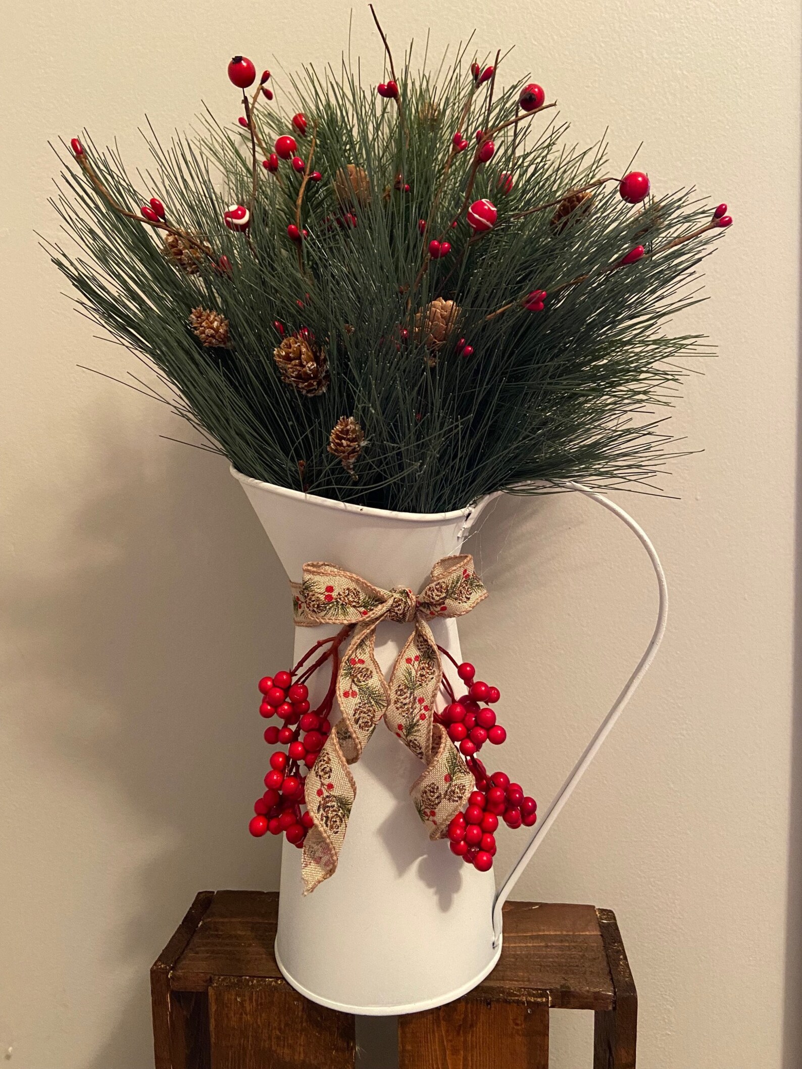 Farmhouse Christmas Pitcher Centerpiece: Pine, Pinecones & Berries - Etsy