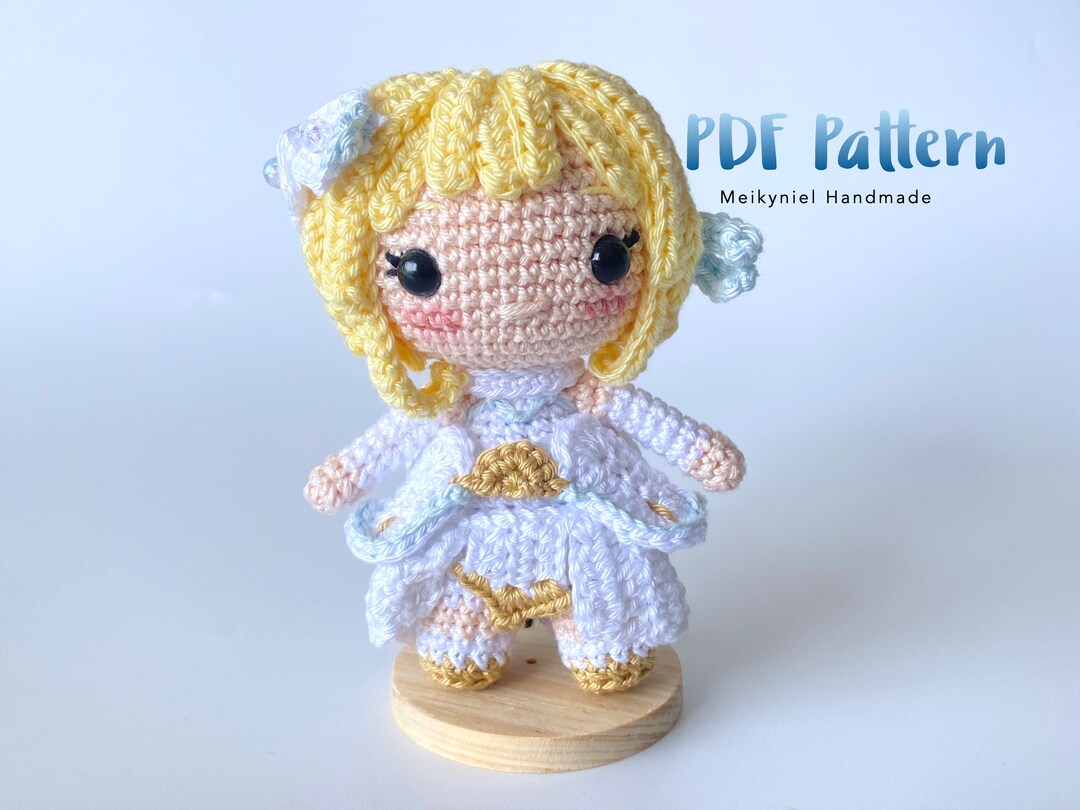 Crochet Pattern : Chibi Lumine the Traveler Crochet Amigurumi - Etsy