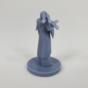 Old Man With the Canaries | MZ4250 | 28mm | Dungeons and Dragons ...