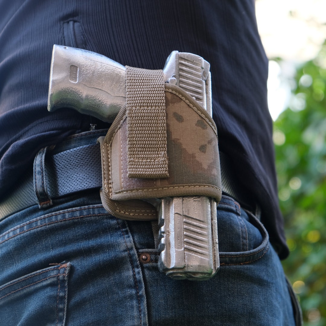 Gun Holsters in 3 Different Colors for Police , Hunter , Soldier and ...