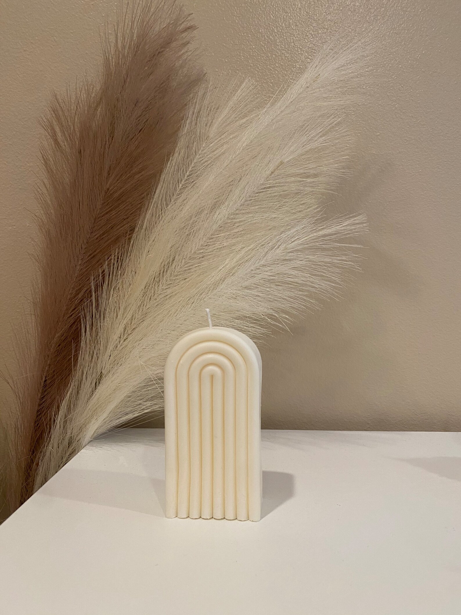 Aesthetic Arch Candle - Etsy