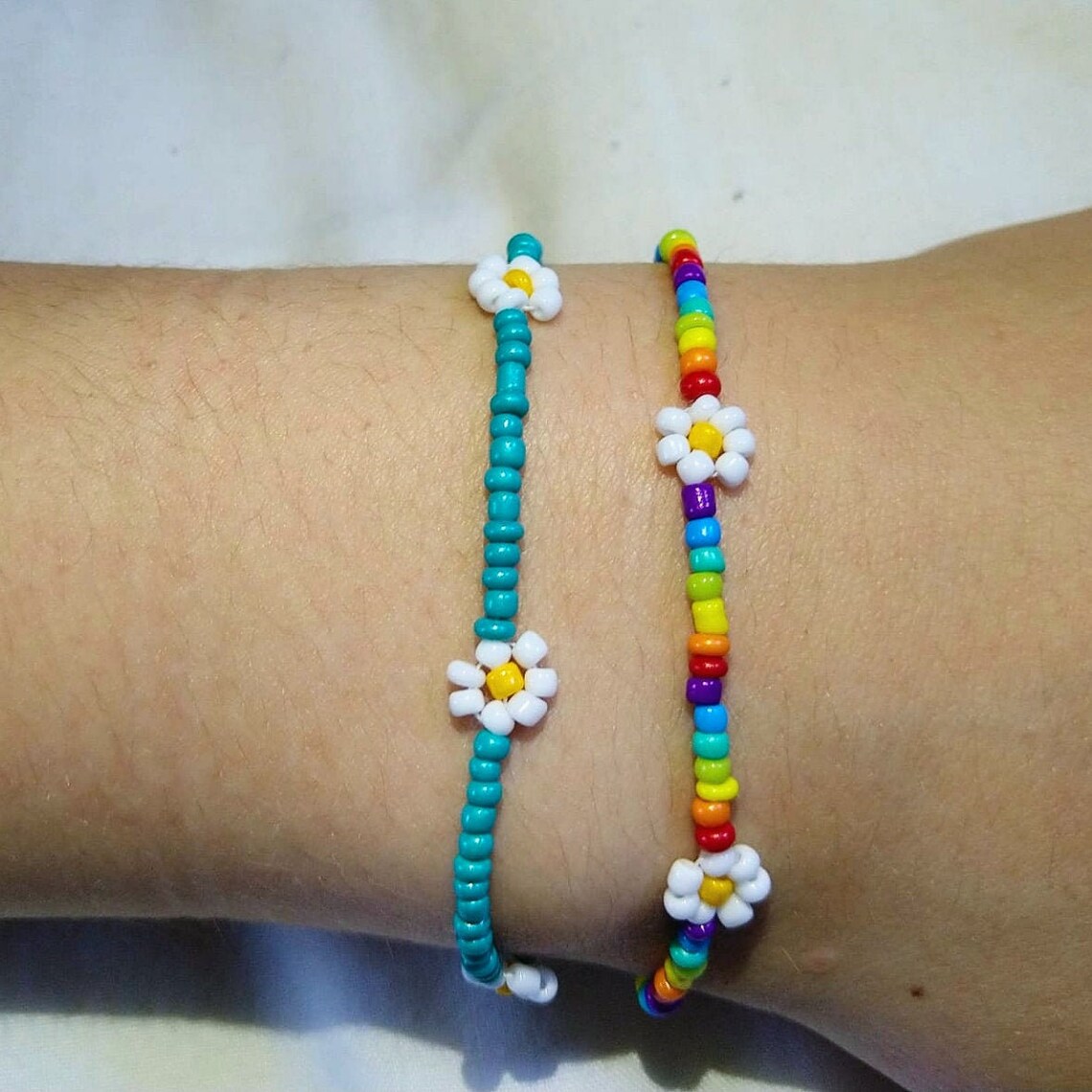 Daisy Bracelet Customisable, Flower Jewellery, White Petals, Seed Bead ...