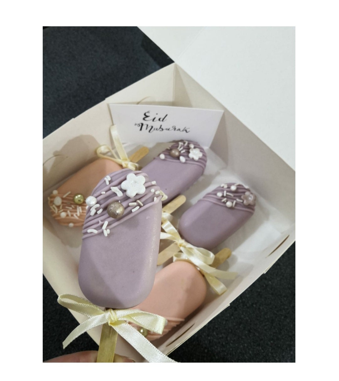 Luxury Cakesicles for All Occasions With Pretty Ribbon - Etsy UK