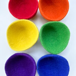 Primary Rainbow Felt Bowl Set of 6 | Color Sorting, Flisat Table ...