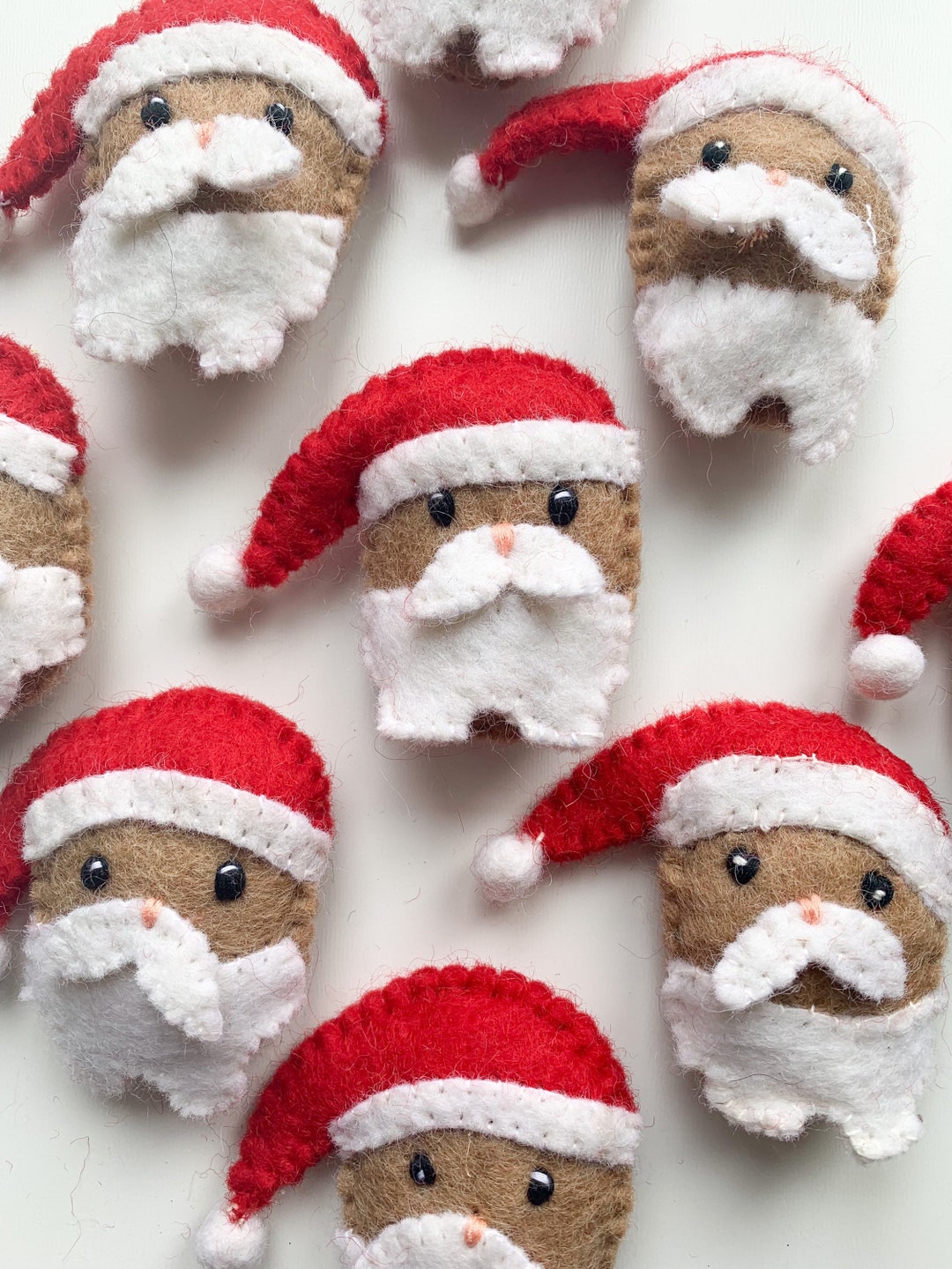 1 Stitched Felt Santa Face | Christmas Garland, Christmas Decor, Craft ...