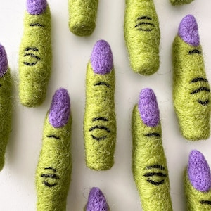 1 Felted Halloween Witch Finger | Witch, Spooky Decor, Halloween Decor ...