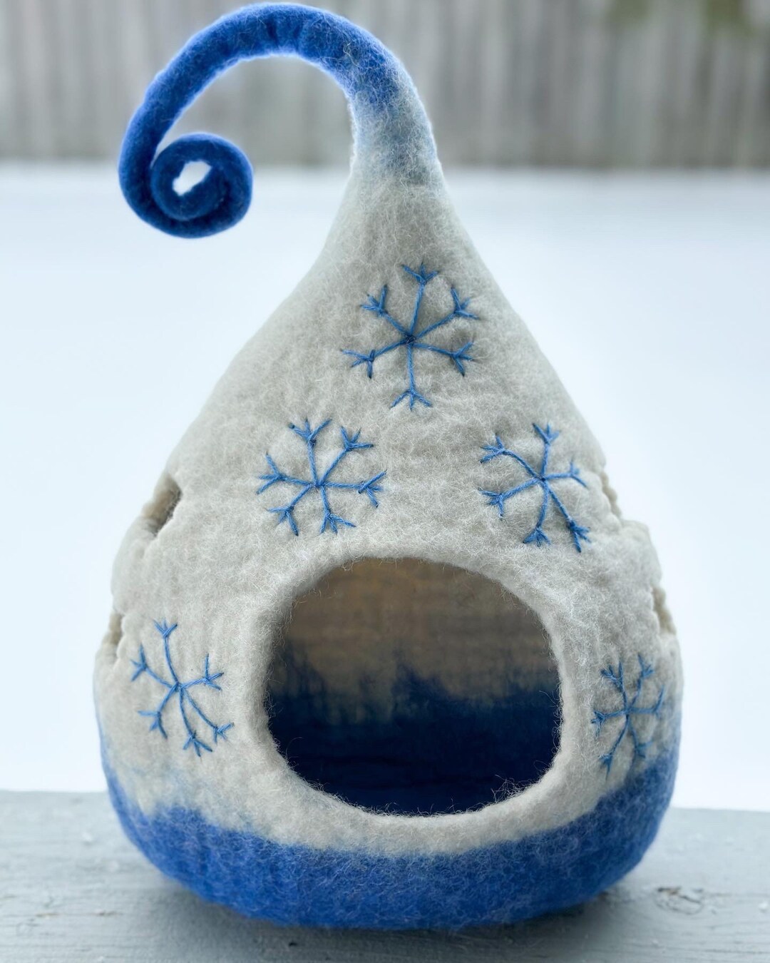Hand Felted Winter Small World Play Cottage for Peg Dolls, Dolls ...