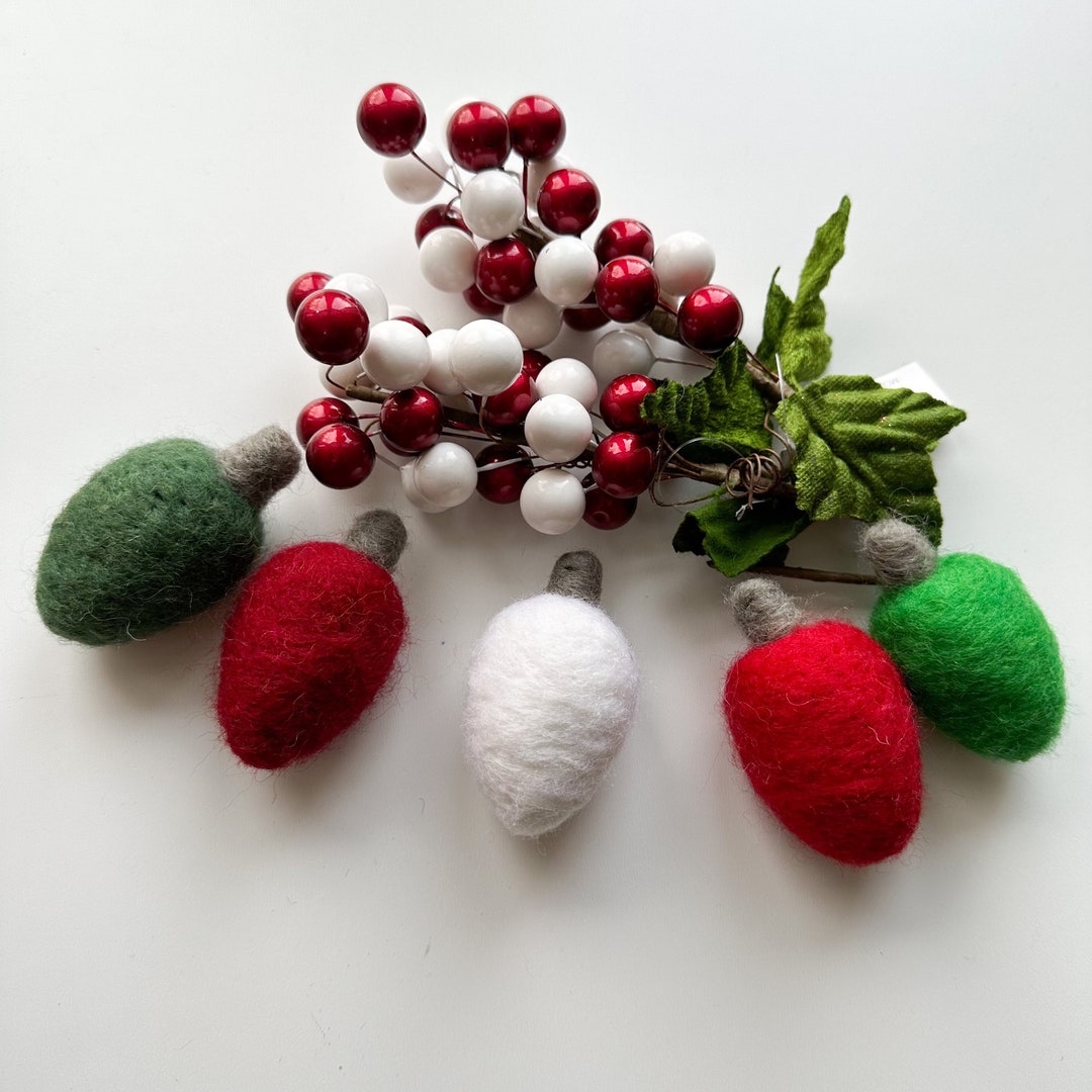 Christmas Ombre Felt Light Bulb Bundle of 5 Felt Christmas Light Decor ...