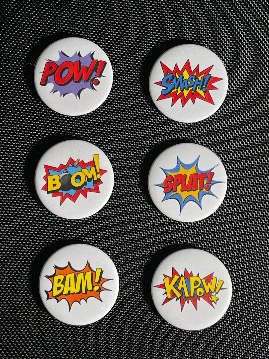 Cartoon Speech Comic Bubbles (37mm Badge) - Etsy