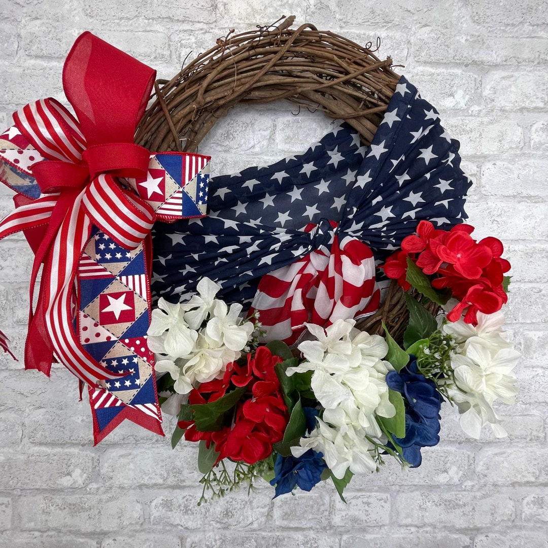 Patriotic Grapevine Wreath, Labor Day Front Door Wreath, Red, White ...