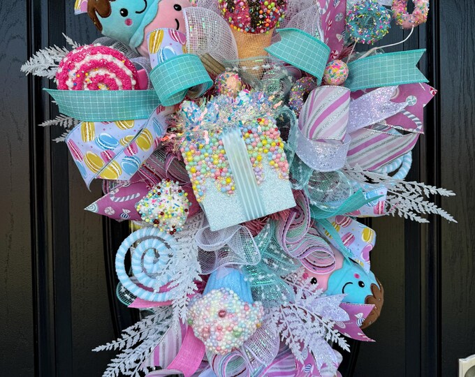 Whimsical Christmas Sweets Wreath, Candy Front Door Wreath, Ice Cream ...