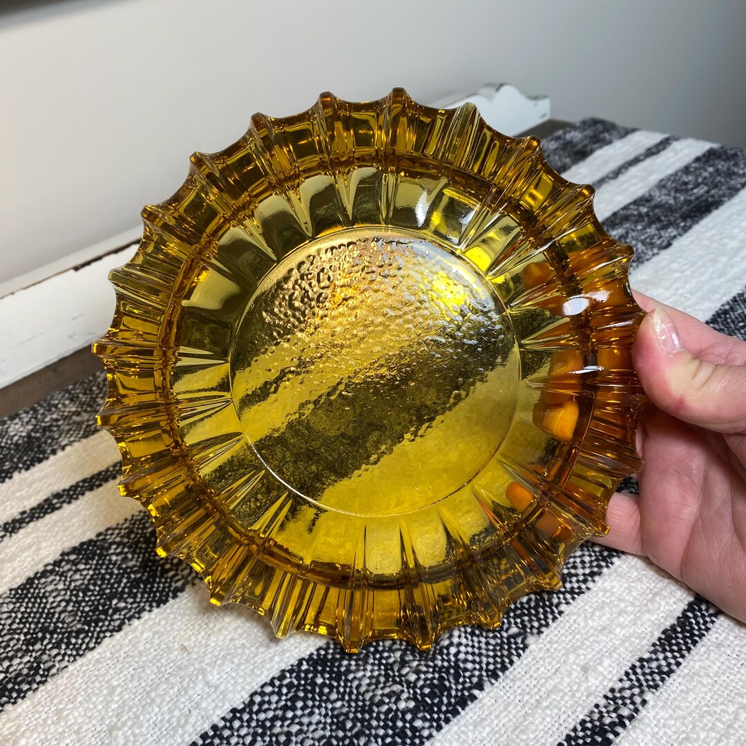 Vintage Large Amber Glass Round Ashtray - Etsy