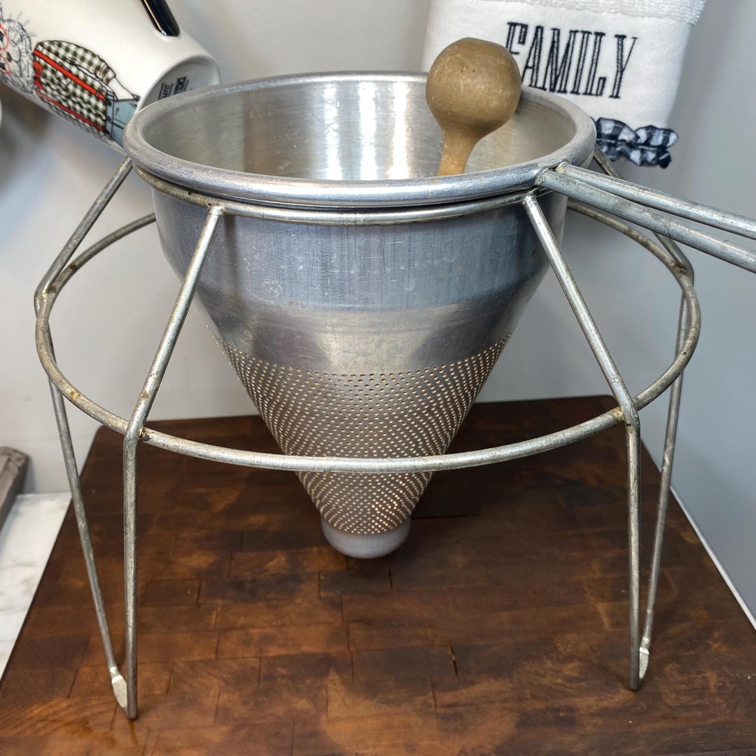 Vintage Kitchen Craft Aluminum Cone Shaped Metal Colander, Stand and ...