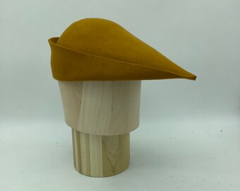 Custom Felt Medieval Hat/ Chapeau a Bec/ Bycocket/robin Hood Hat, Made ...