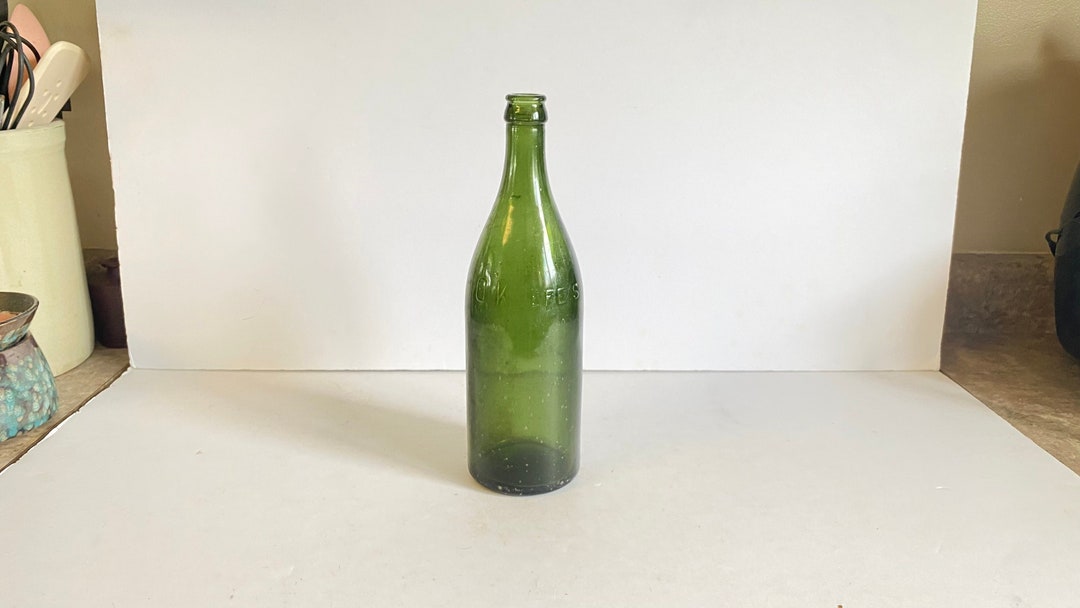 Antique Alcohol Bottle. Okeefes Toronto Machine Made 1915 Era Green ...