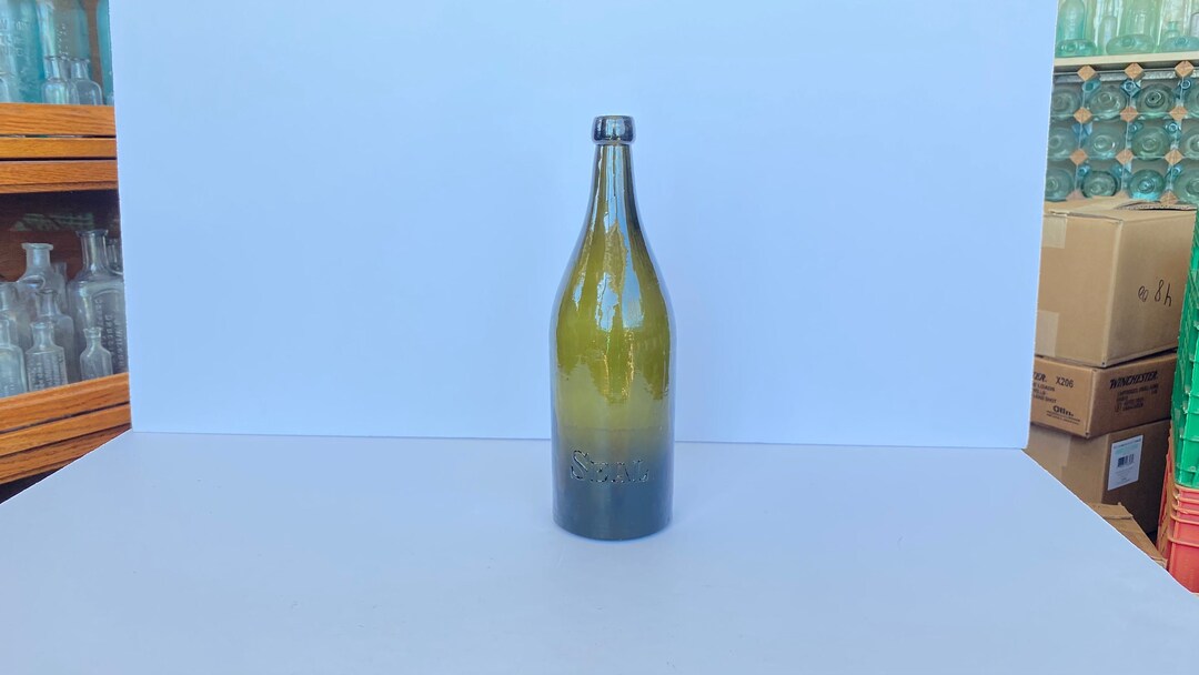 Antique Seal Quart. London Ontario. Baltimore Loop Seal Bottle. Green ...