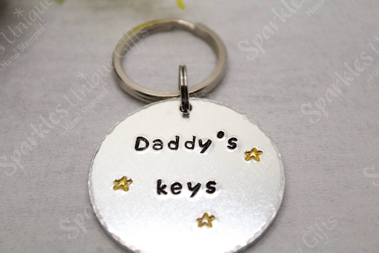 Personalised Dad's Keys Keyring, Daddy's Keys, Daddy Gifts, Grandad's ...