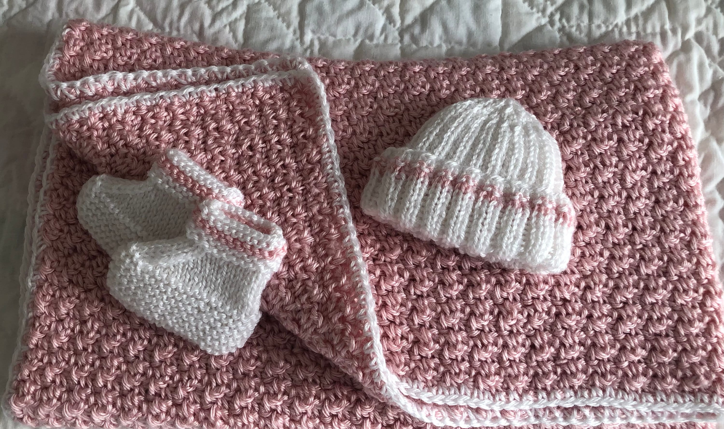 Pink/white Baby Blanket Set Baby Shower Baby Gift Set Knit Baby Set ...