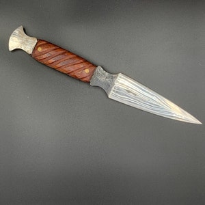 Hand Forged Custom Dagger With Spiral Carved Handle - Etsy