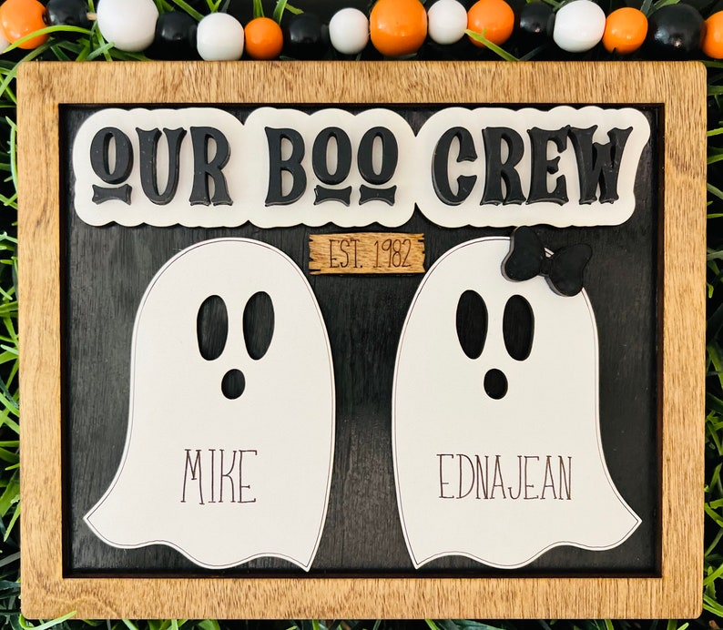 Personalized Ghost Family Sign Halloween Family Name Sign - Etsy