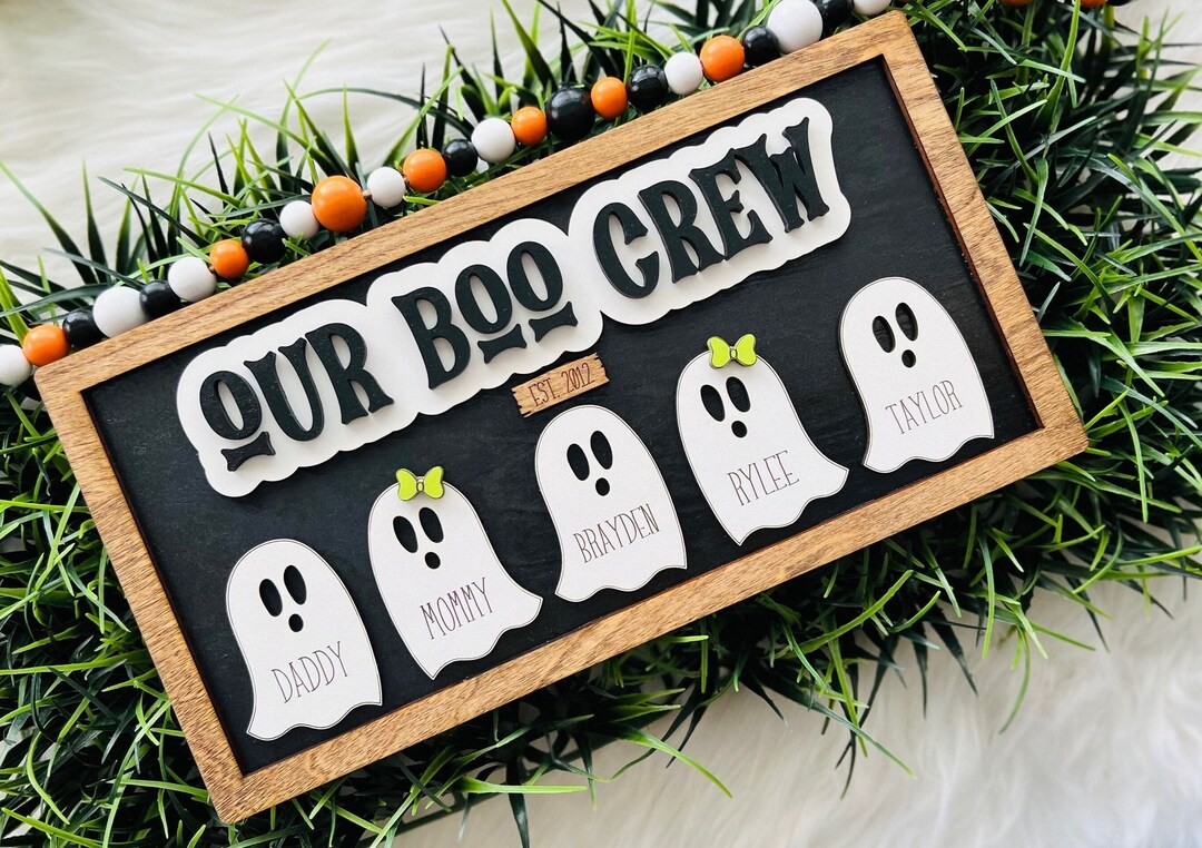 Personalized Ghost Family Sign, Halloween Family Name Sign, Custom ...