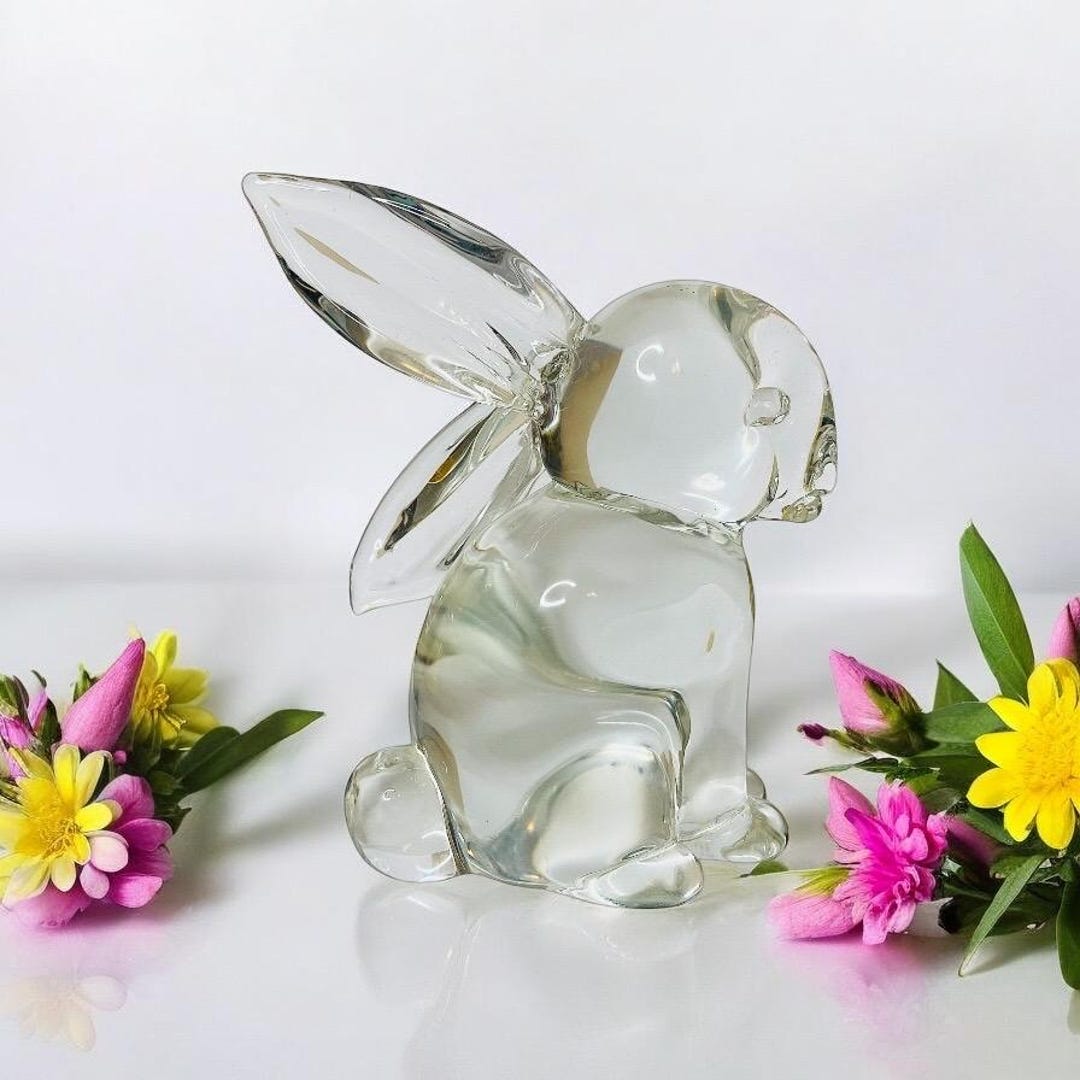 Vintage Clear Glass Bunny Rabbit Figurine/paperweight With One Ear Up ...