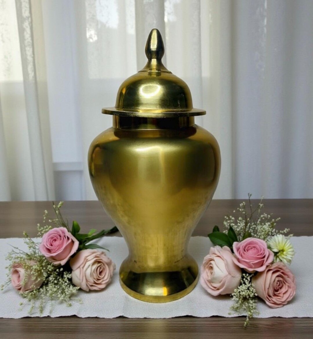 Lovely Vintage Solid Brass Ginger Jar With Pointed Lid/brass Jar/urn ...