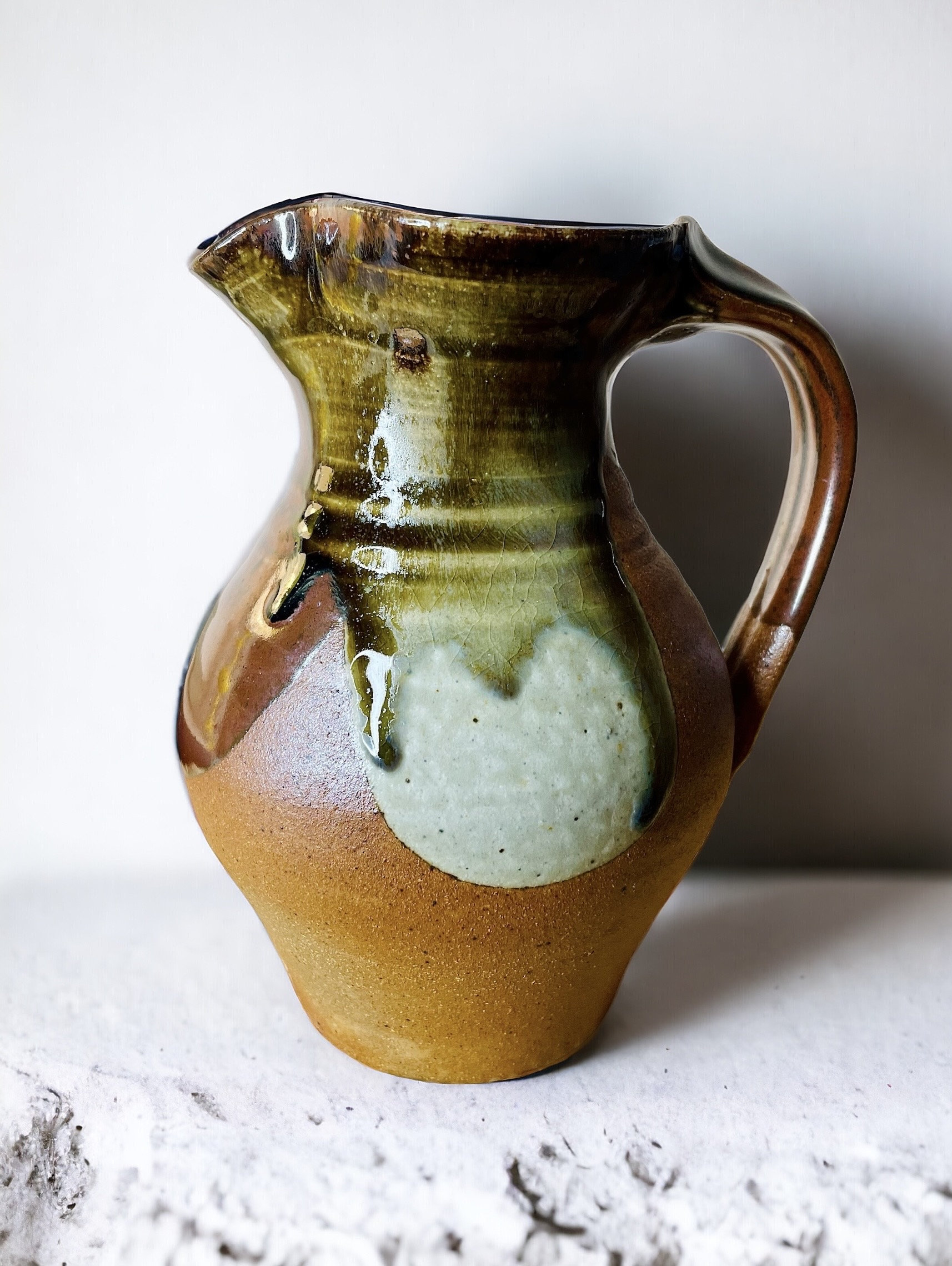 Stoneware pottery store