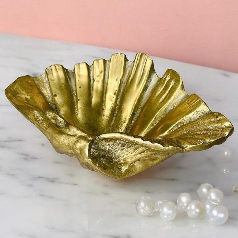 Clam Shell Dish - Etsy