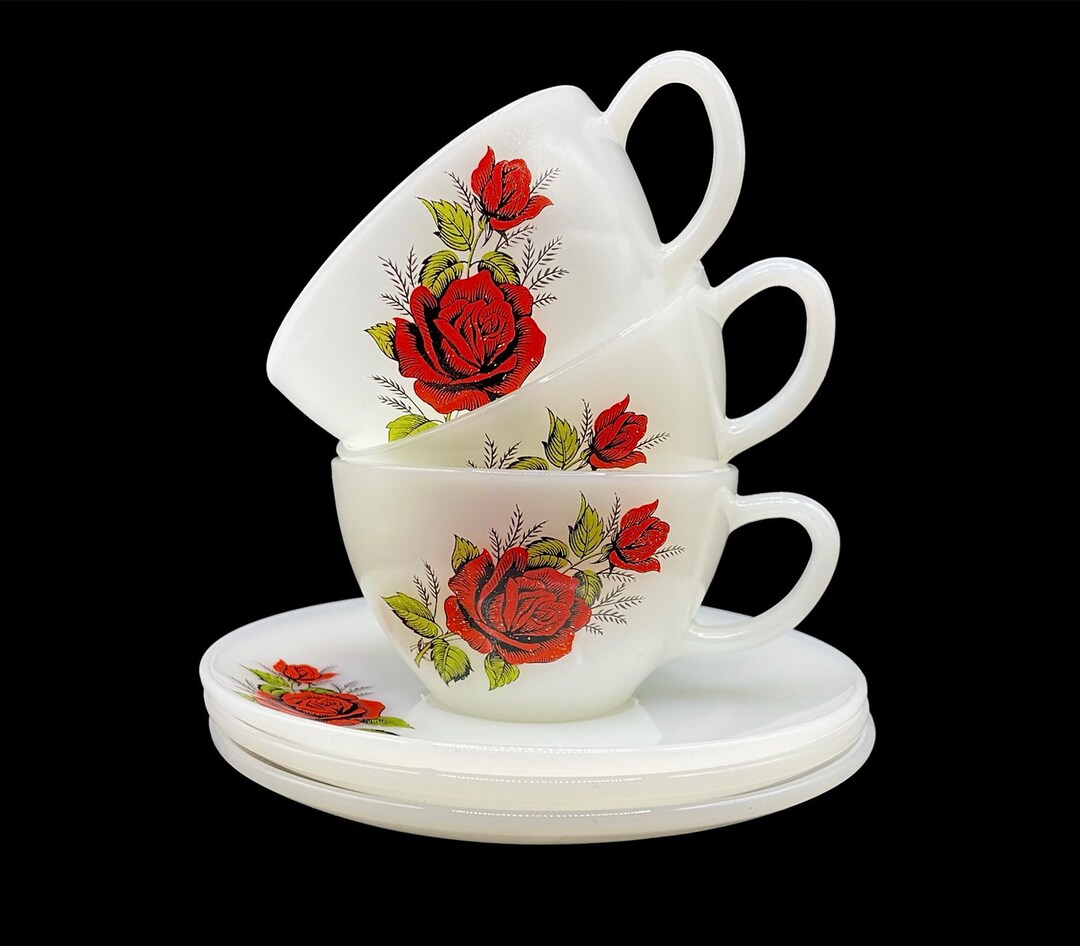 Elegant Vintage 1960-1970 Phoenix Opalware Pyrex Milk Glass Set of 3 ...