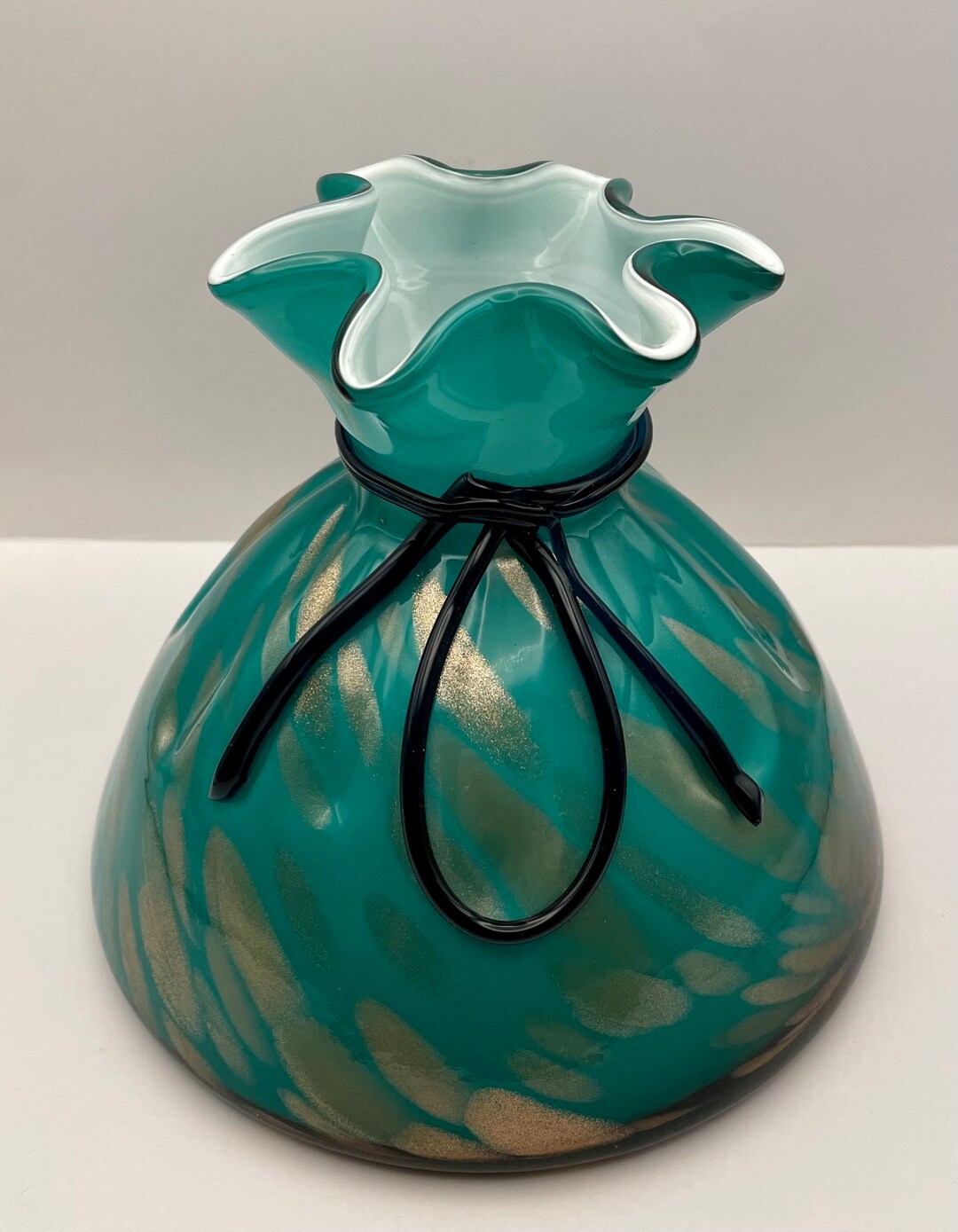 Immaculate Vintage Large Turquoise Glass Bow-tie Vase With - Etsy