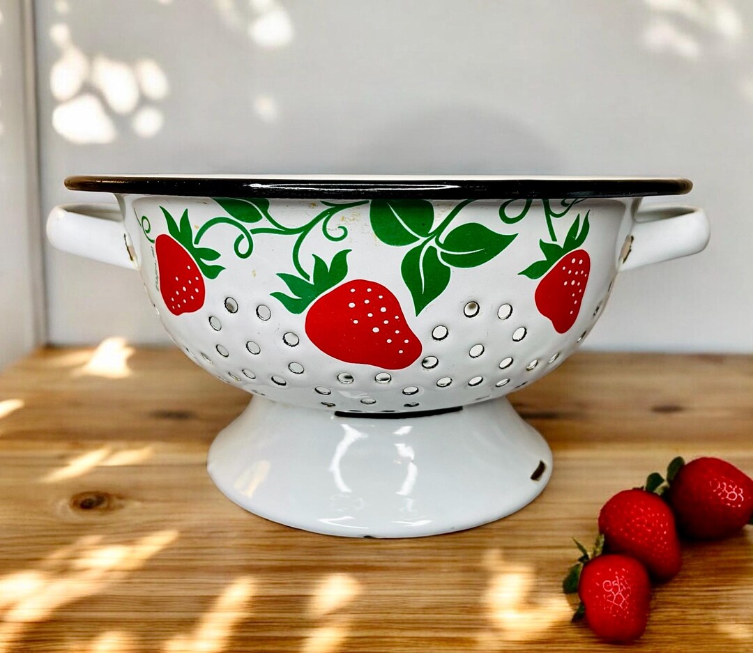 Vintage 1983 Metal Enameled Strawberry Colander/handled Strainer With ...