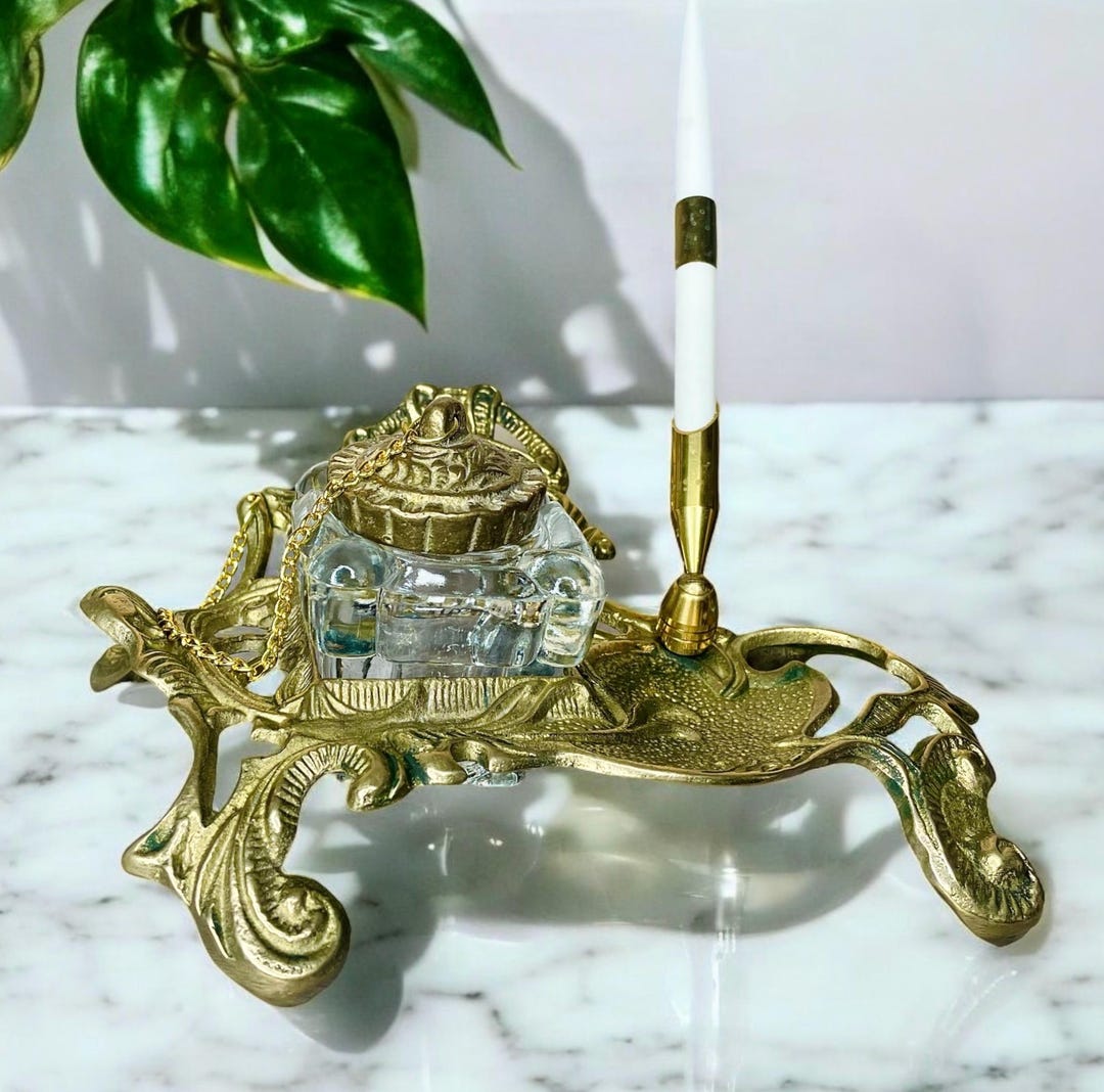 Vintage/antique Hollywood Regency Style Ornate Solid Brass Footed ...